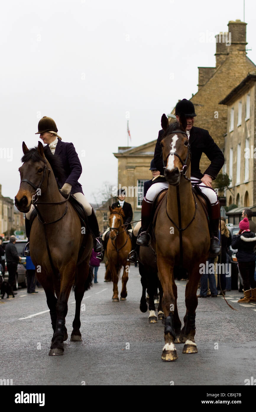 The Heythrop Hunt at the boxing day meet in Chipping Norton Stock Photo ...