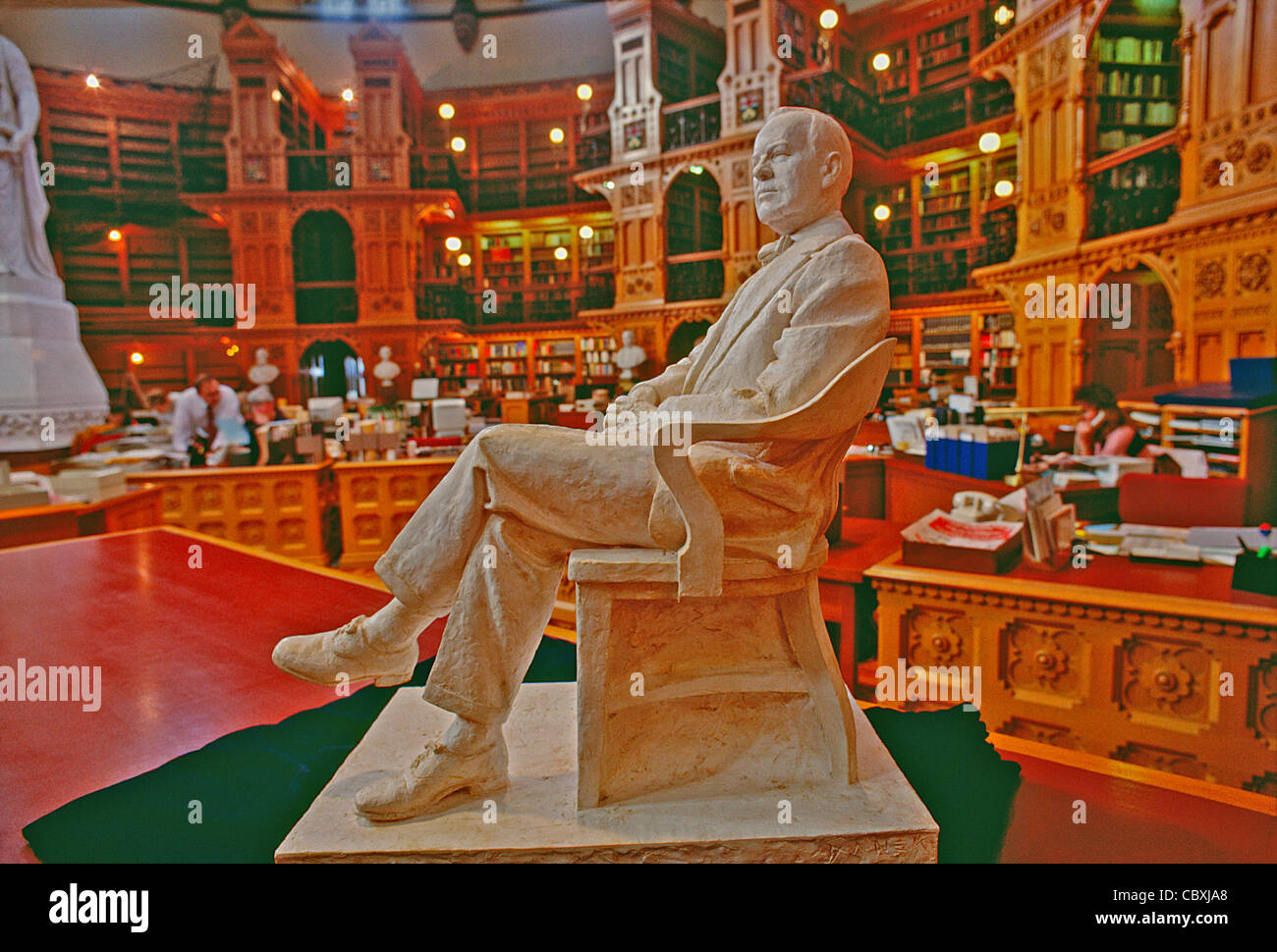 Lester b pearson building hi-res stock photography and images - Alamy