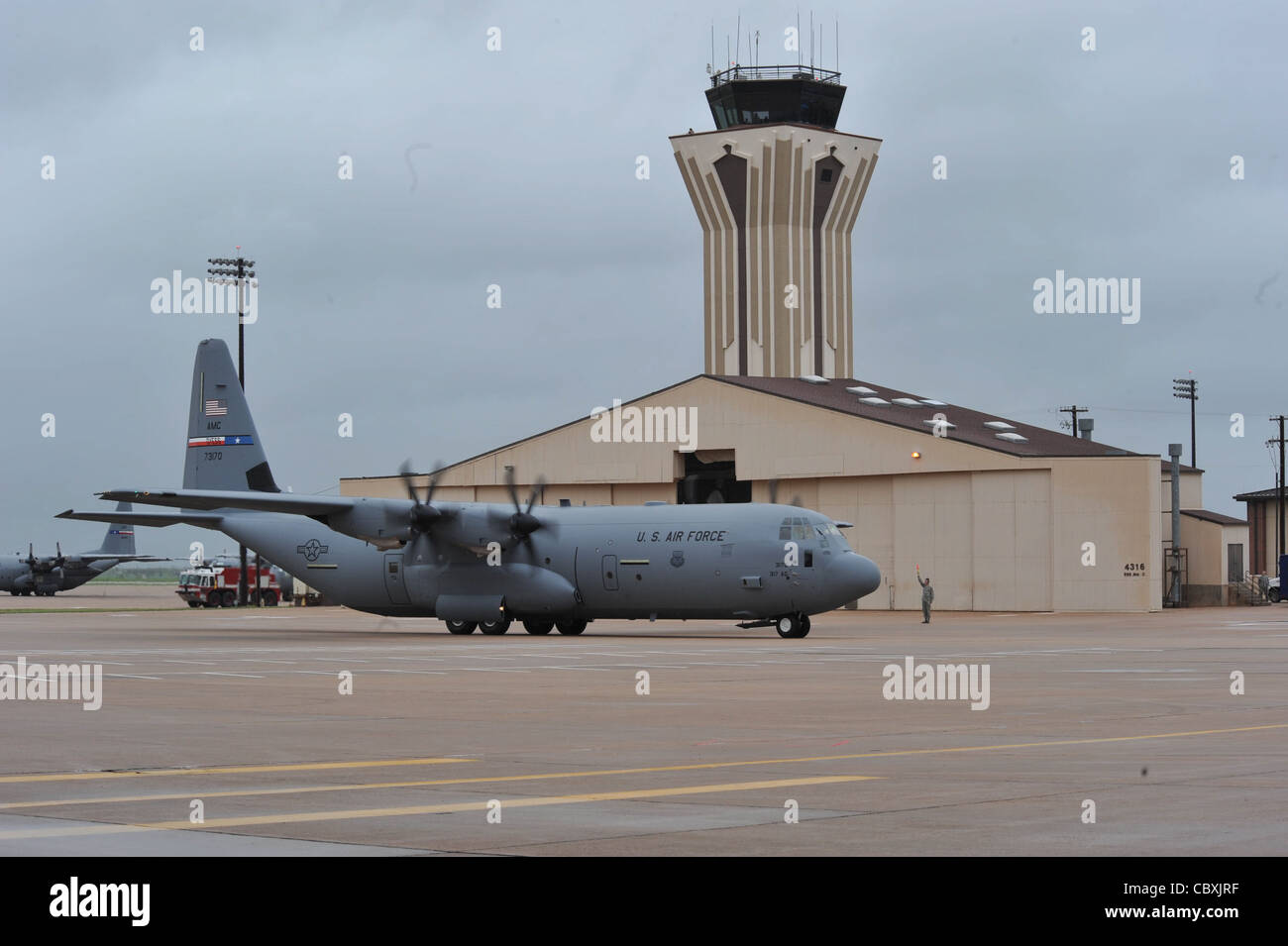 317th airlift group hi-res stock photography and images - Alamy