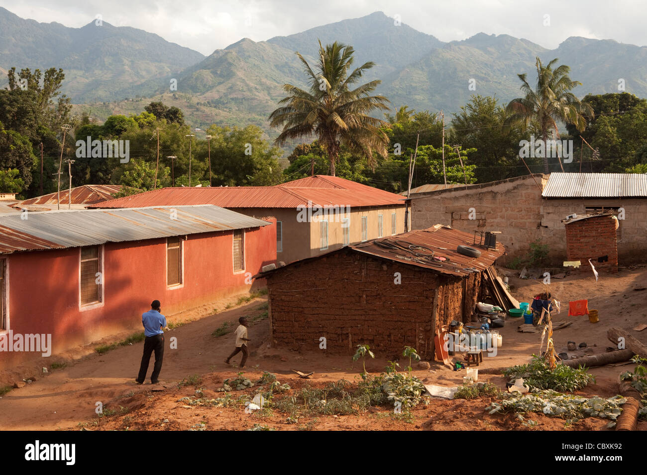 The Uluguru Mountains rise above Morogoro, Tanzania, East Africa Stock ...