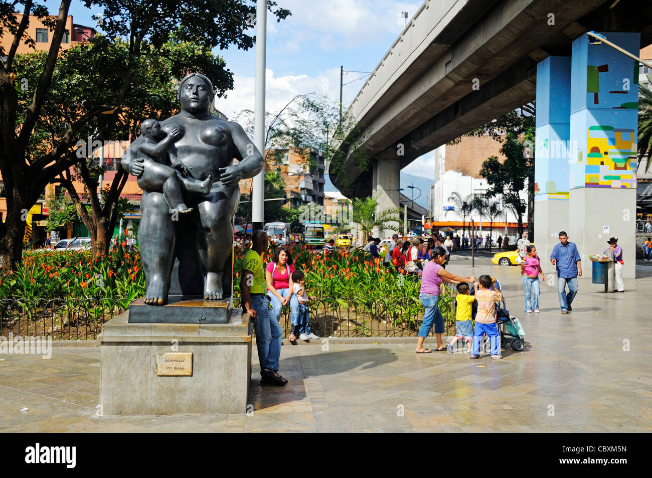 Sculpture of figurative artist and sculptor Fernando Botero Angulo ...