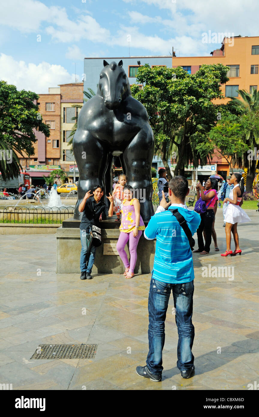 Sculpture of figurative artist and sculptor Fernando Botero Angulo ...