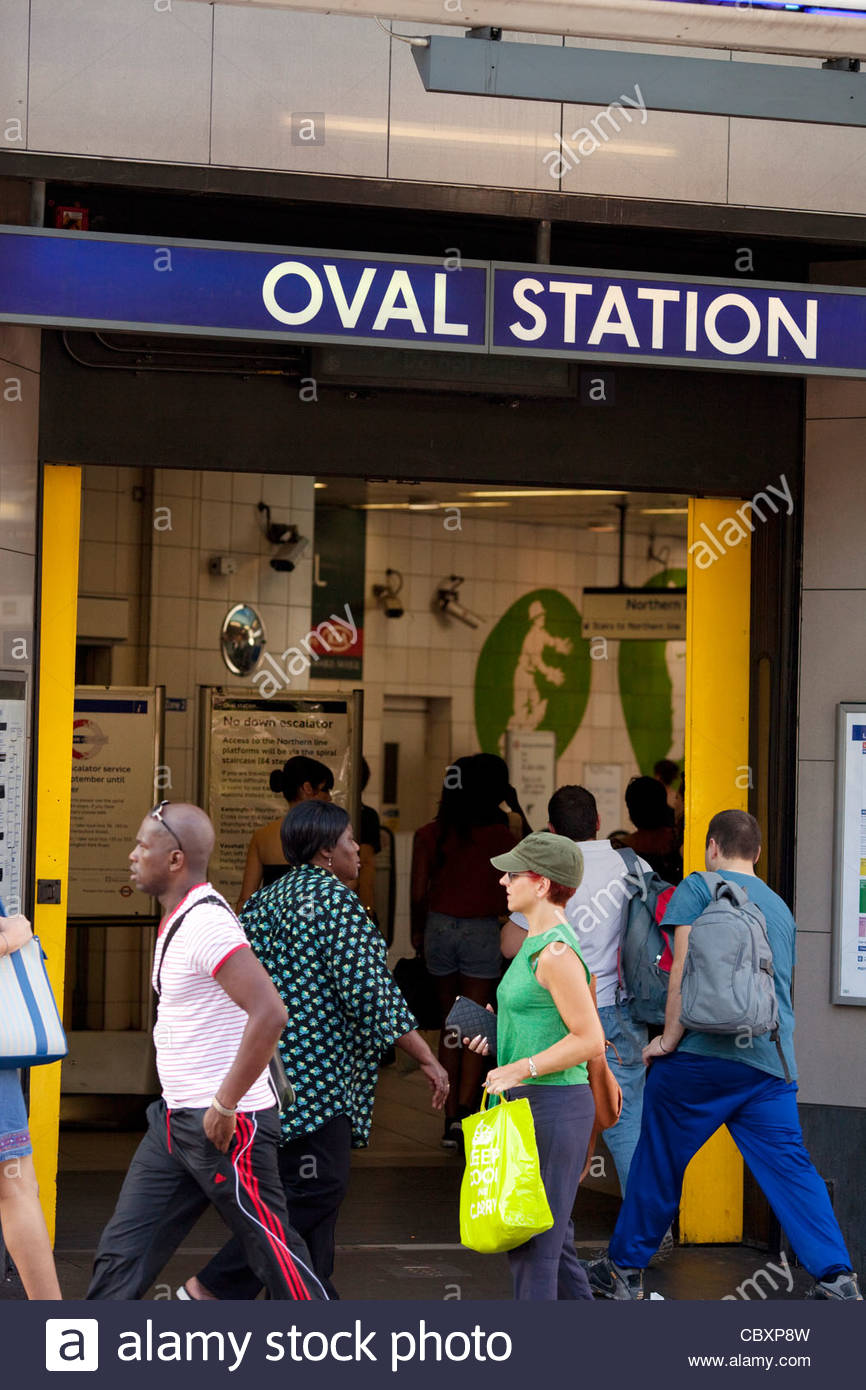Brixton Underground Stock Photos & Brixton Underground Stock Images - Alamy