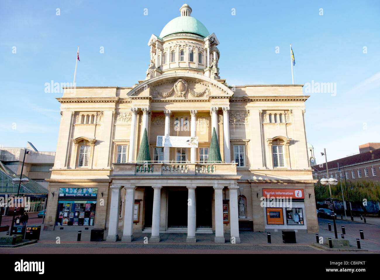 Hull city hall hi-res stock photography and images - Alamy