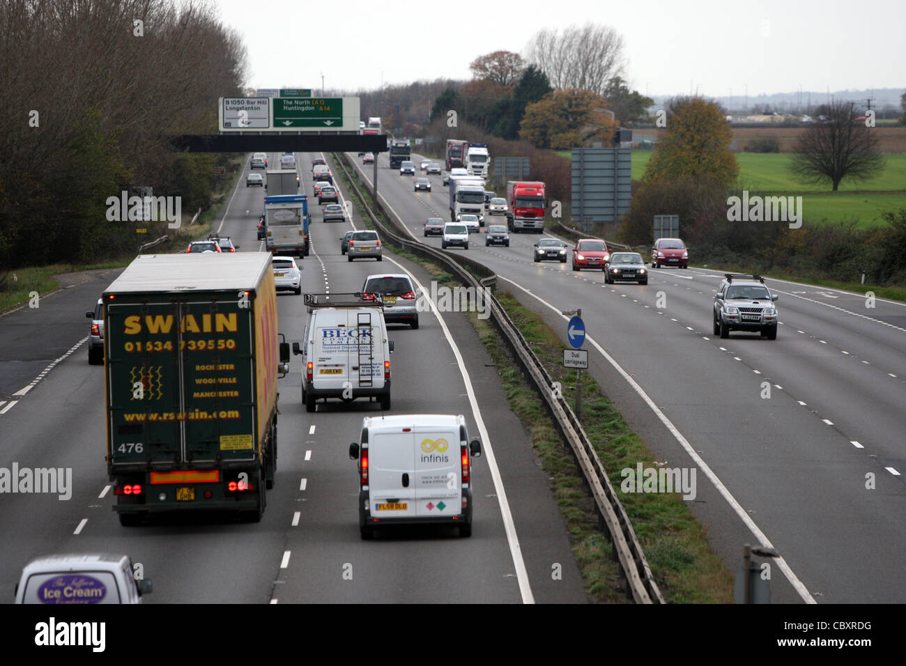 TRAFFIC ON A14 IN CAMBRIDGE Stock Photo - Alamy