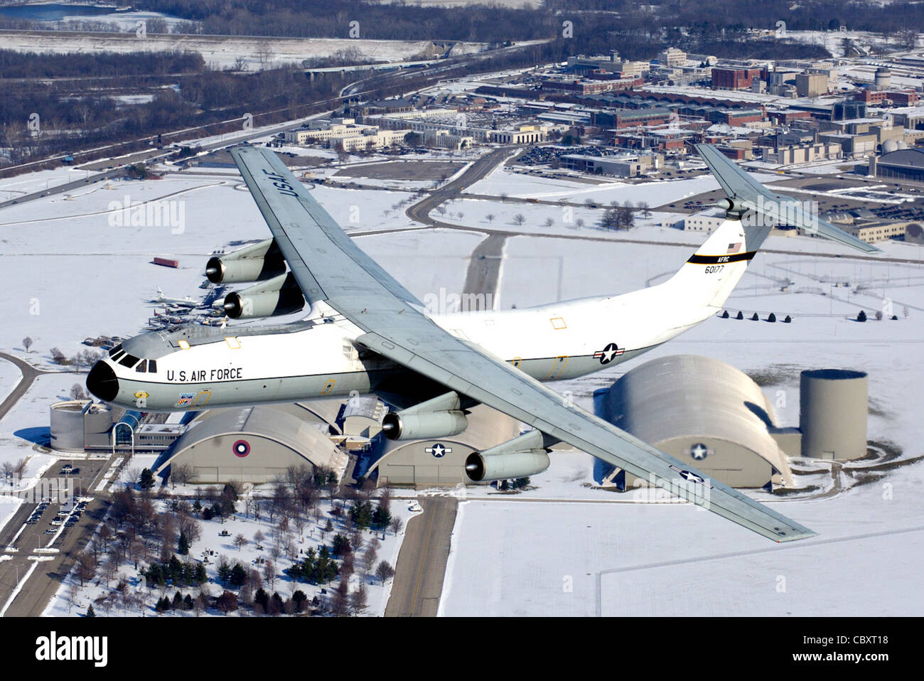 C 141 starlifter hi-res stock photography and images - Alamy