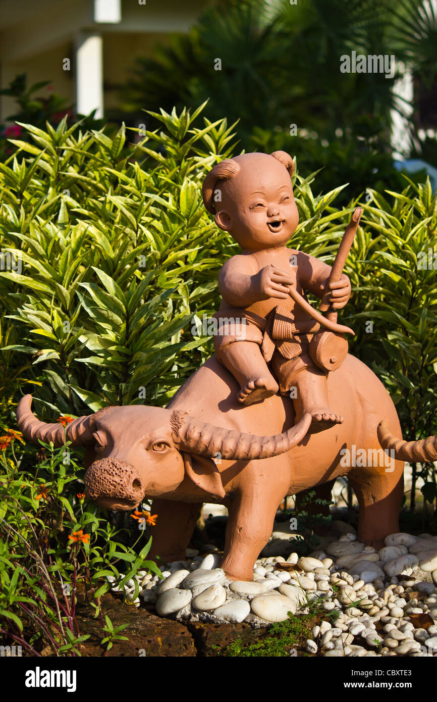 Child buffalo hi-res stock photography and images - Alamy