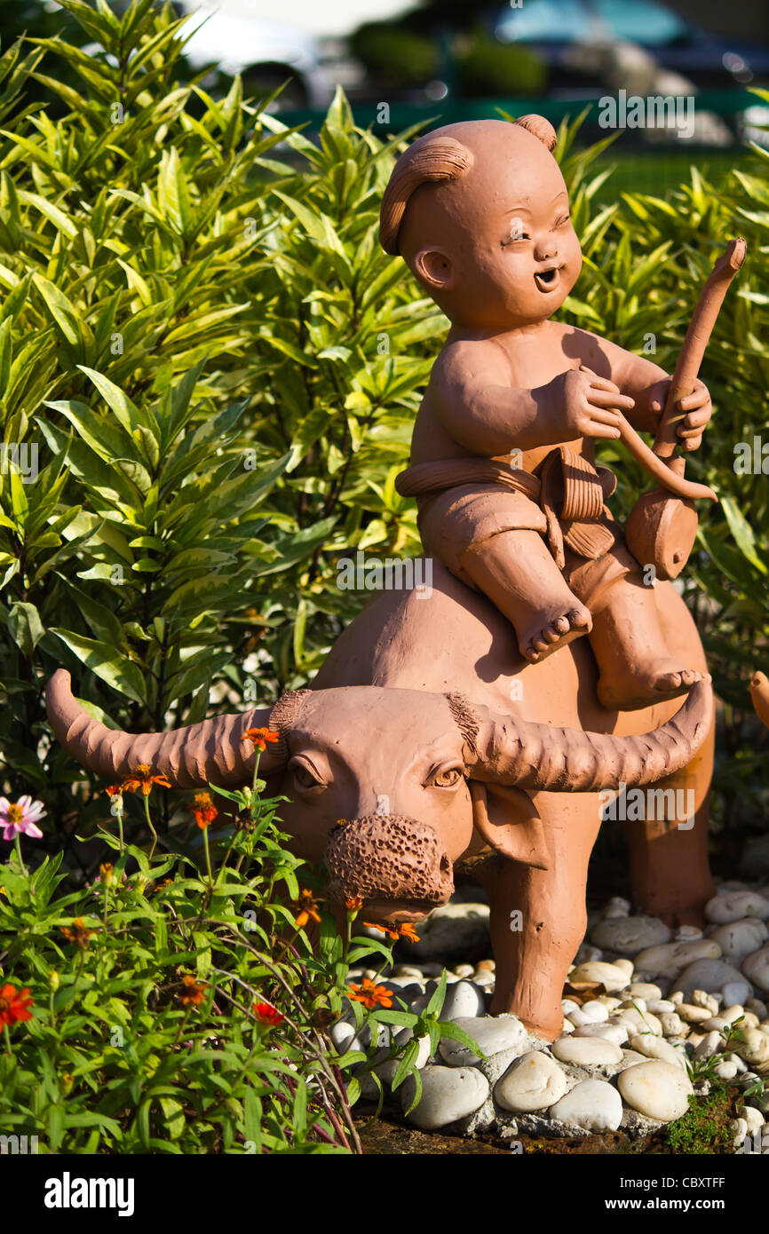 Child buffalo hi-res stock photography and images - Alamy