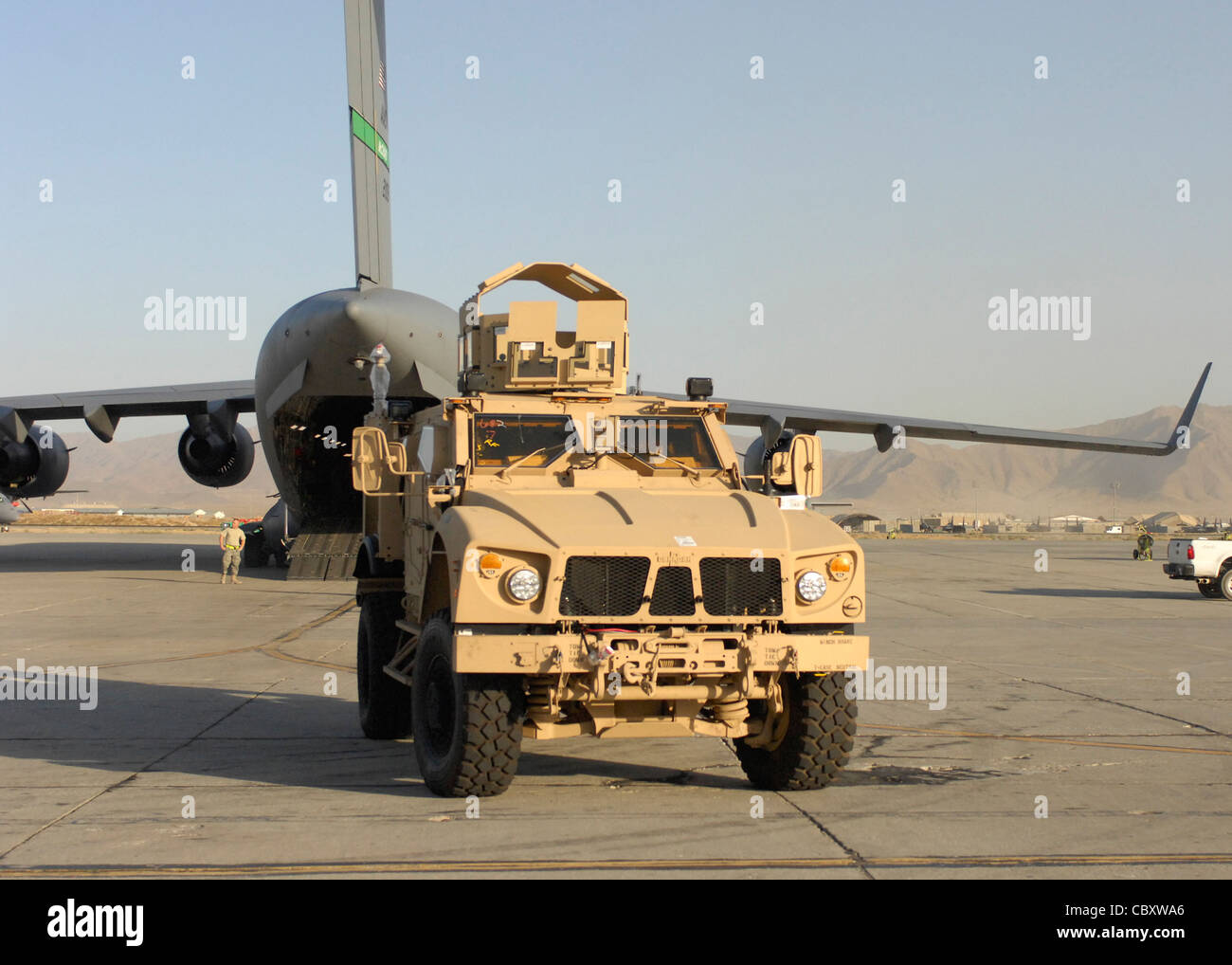 Up armored humvee hi-res stock photography and images - Alamy