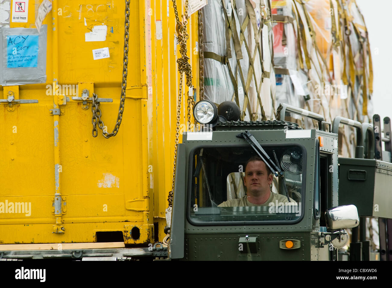 60k loader hi-res stock photography and images - Alamy