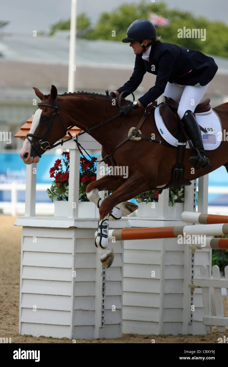 Julian Stiller Gunstone Wallstreet Show jumping at the Greenwich Park ...