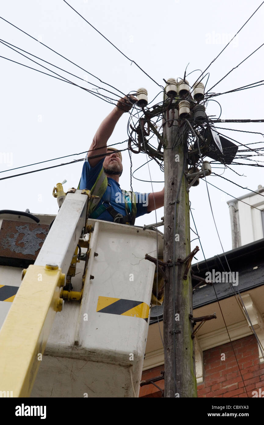 Telephone engineer pole work hi-res stock photography and images - Alamy