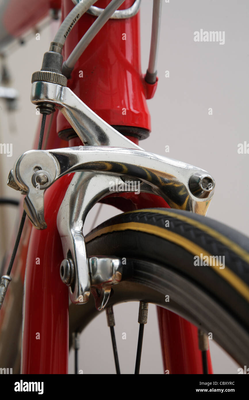 Red brake calipers hi-res stock photography and images - Alamy