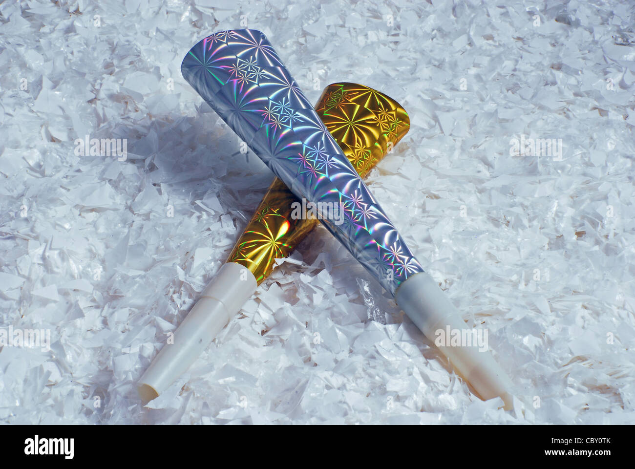 Crossed horns hi-res stock photography and images - Alamy