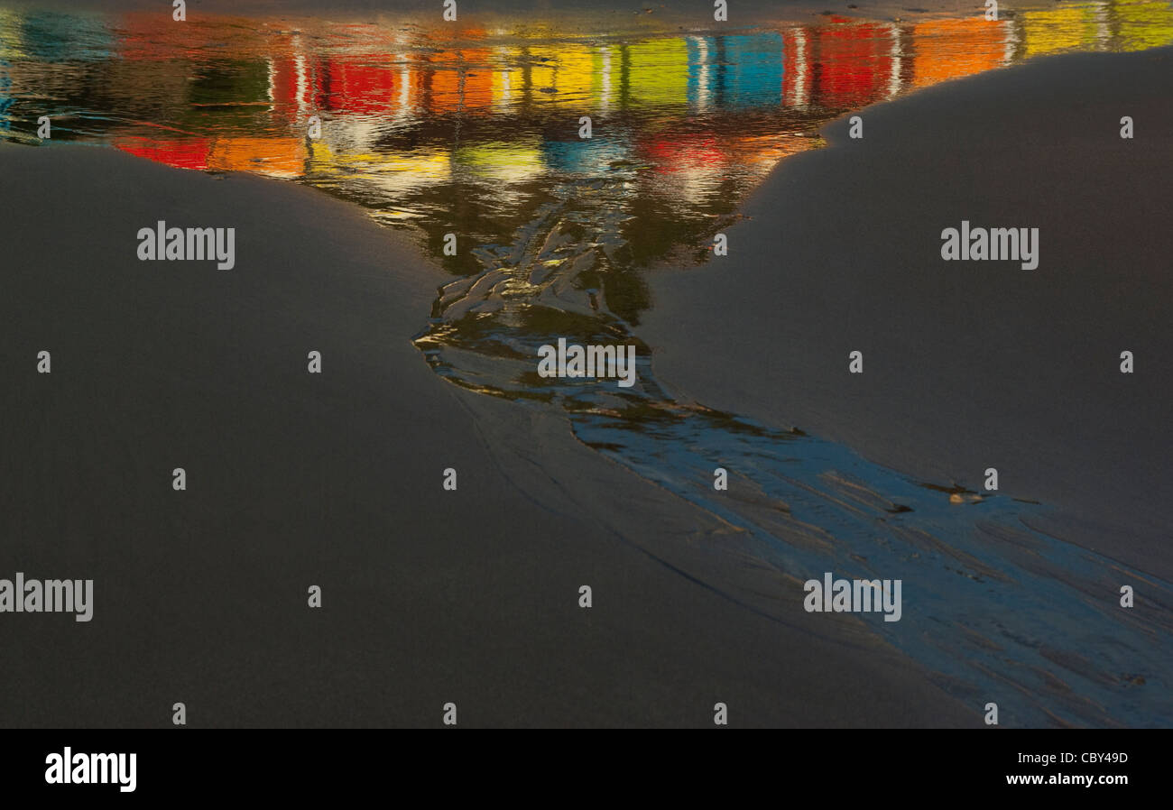 Multi Colored Beach Huts High Resolution Stock Photography and Images ...