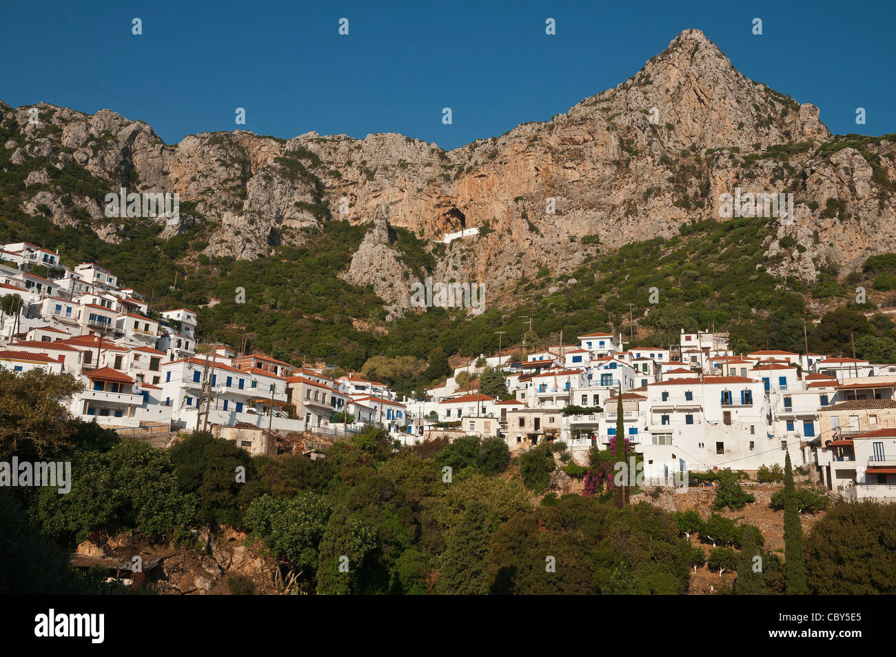 The village of Velanidia on the remote Vatika Peninsuala, Lakonia ...