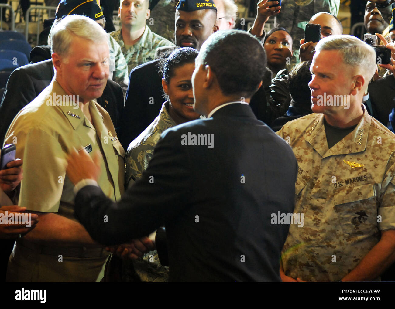Assistant commandant of the marine corps hi-res stock photography and ...
