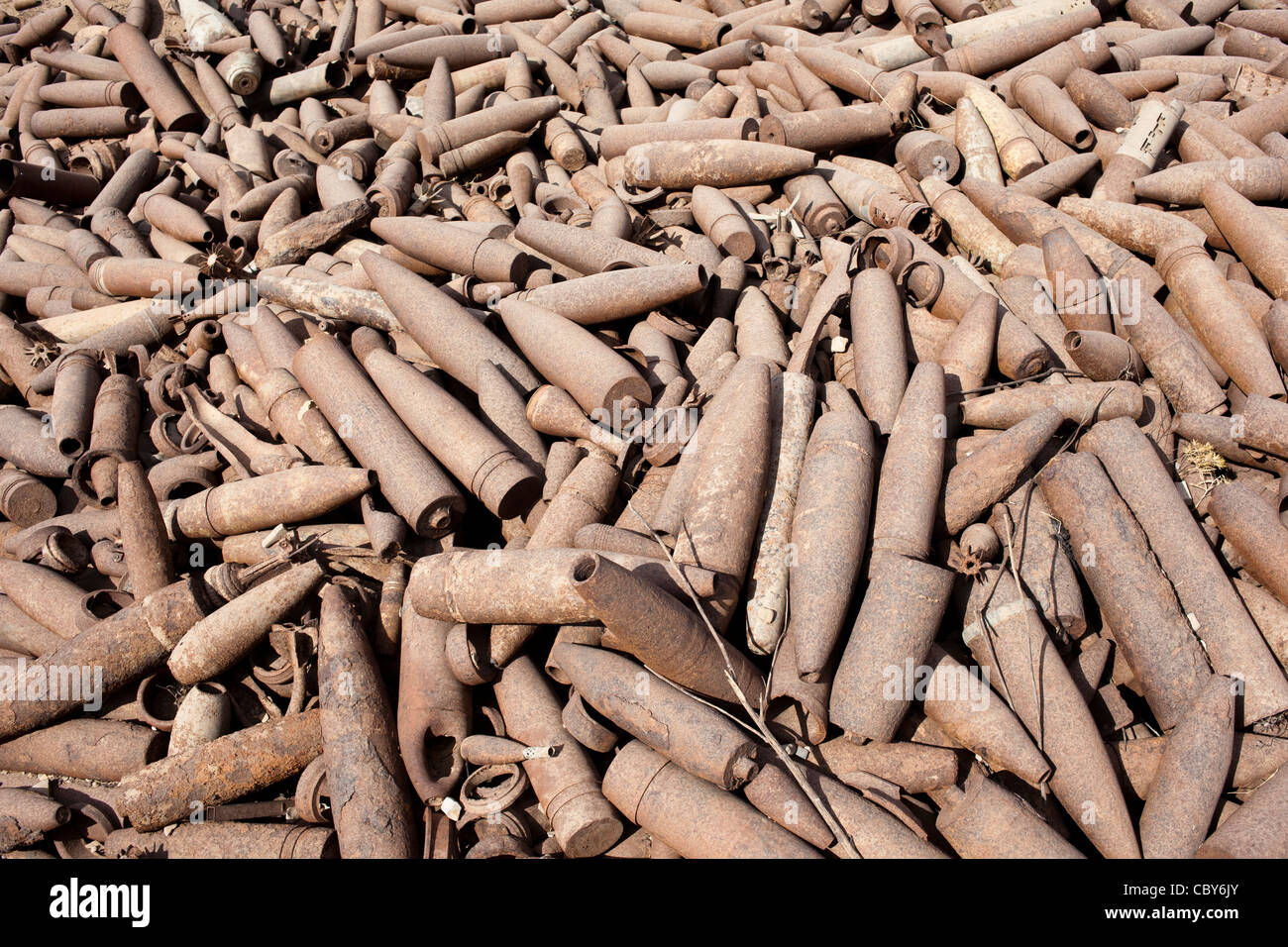 Mortar shells hi-res stock photography and images - Alamy