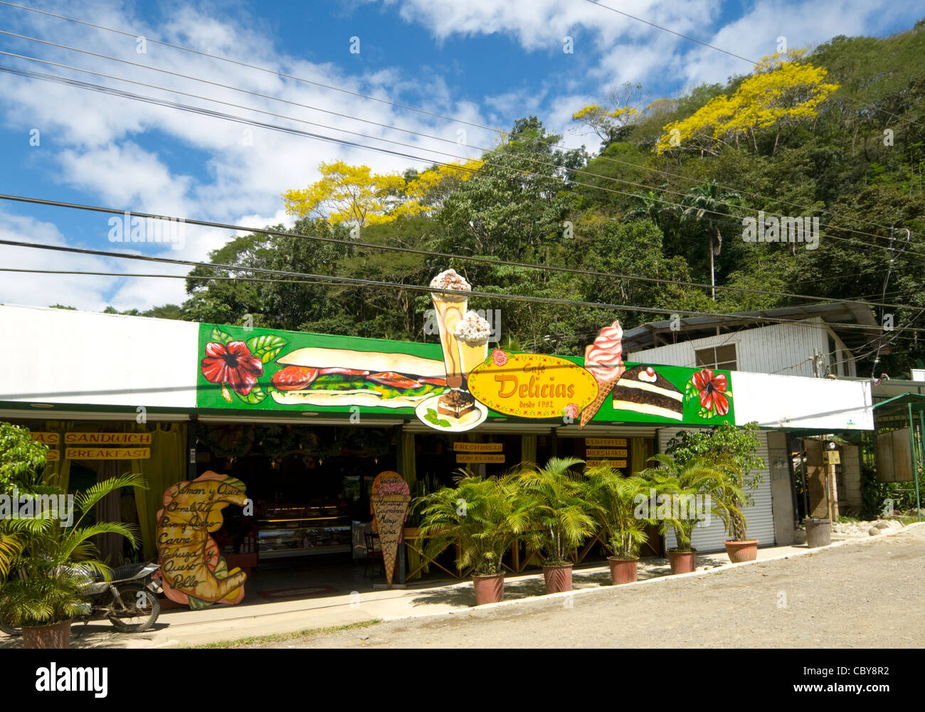 Dominical costa rica hi-res stock photography and images - Alamy