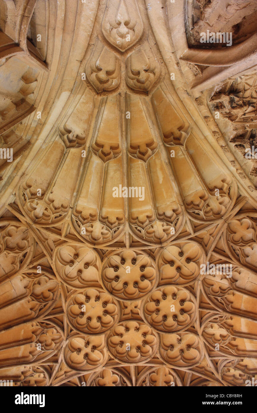 Fan vaulting cathedral hi-res stock photography and images - Alamy