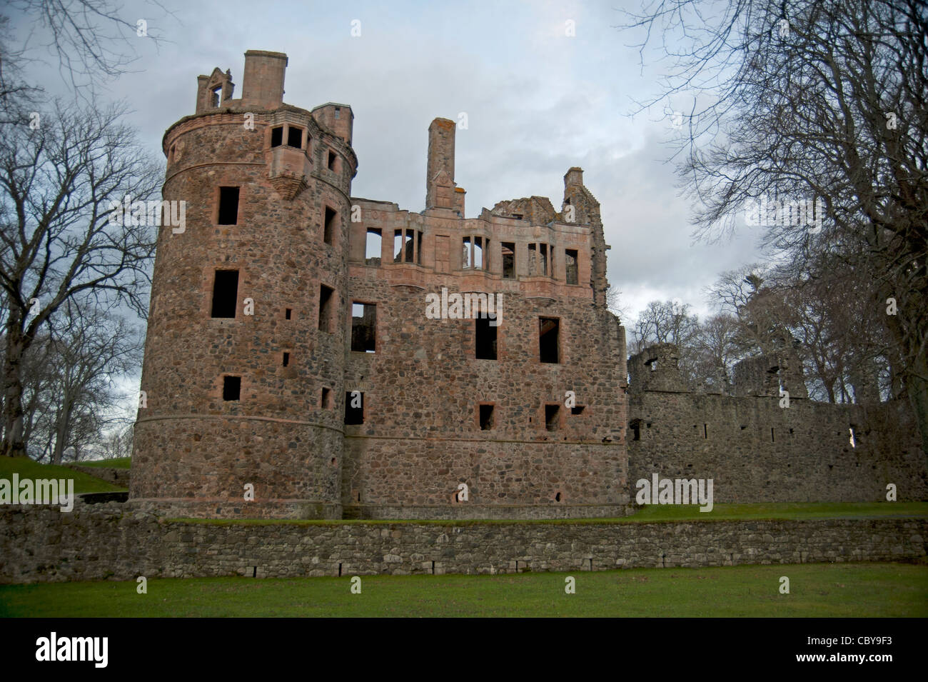 Huntly castle hi-res stock photography and images - Alamy