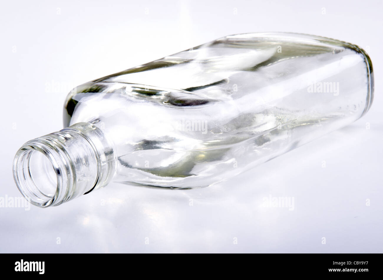 Vodka bottle hi-res stock photography and images - Alamy