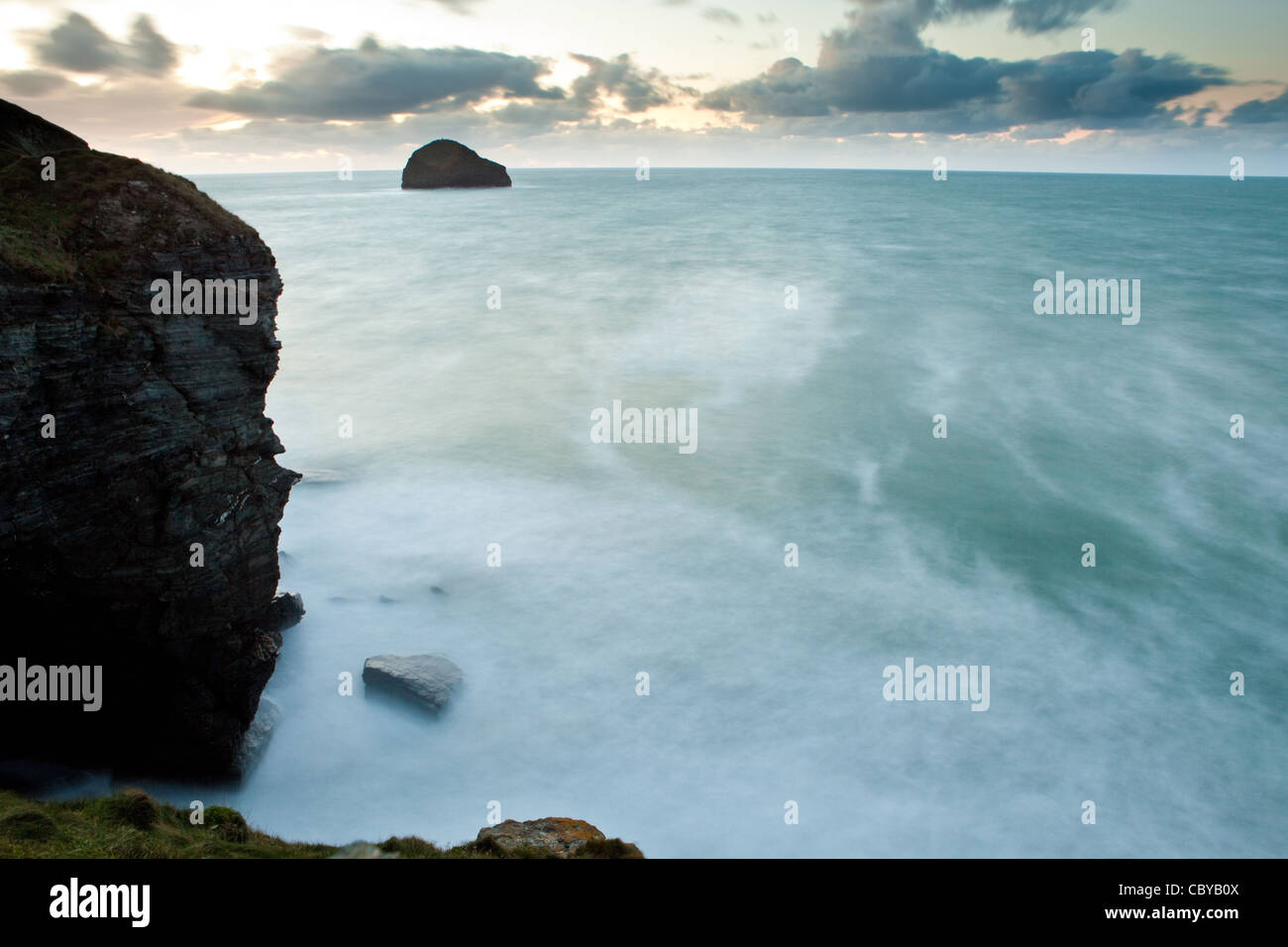 Cornish landscape hi-res stock photography and images - Alamy