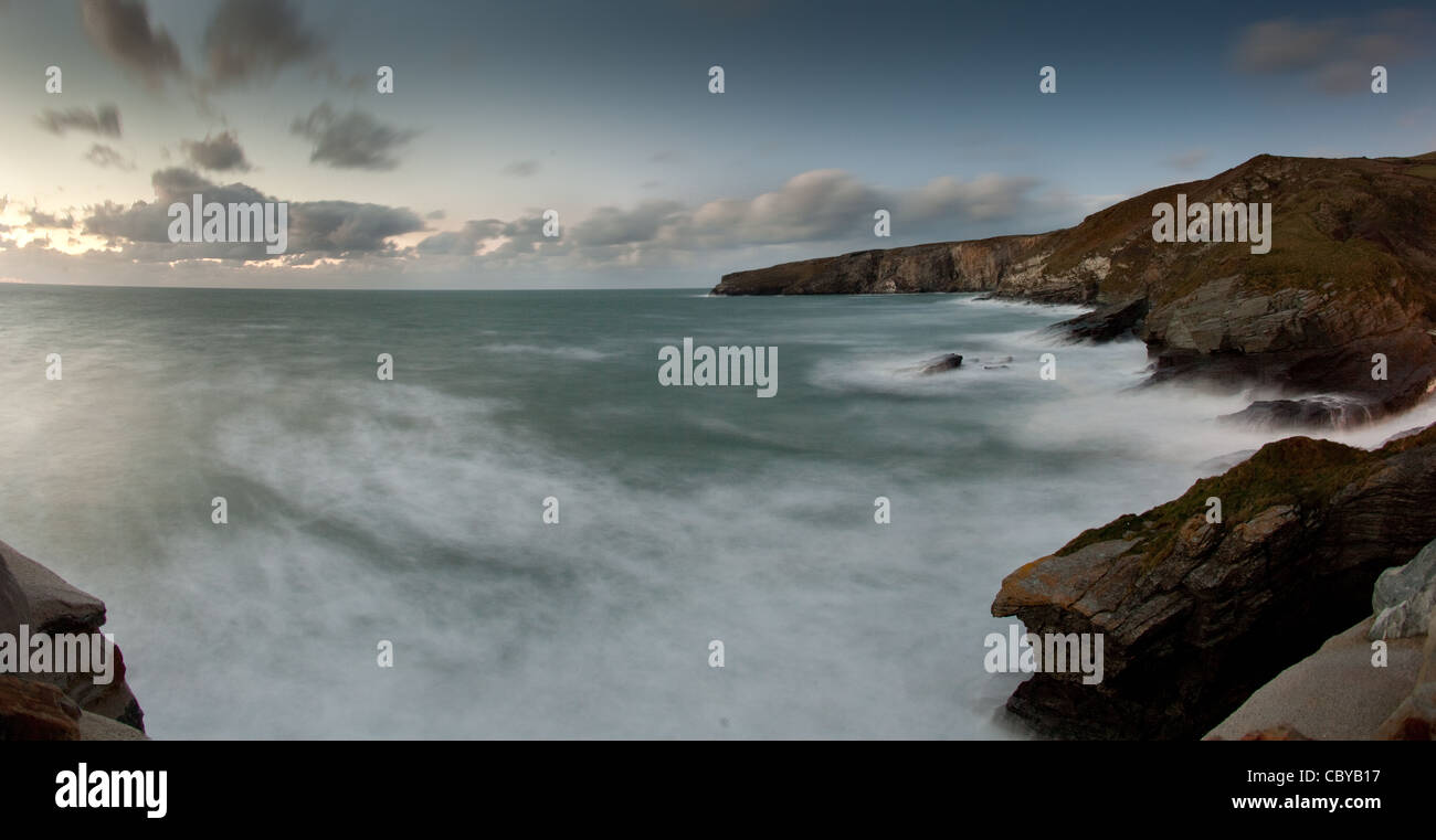 Cornish landscape hi-res stock photography and images - Alamy