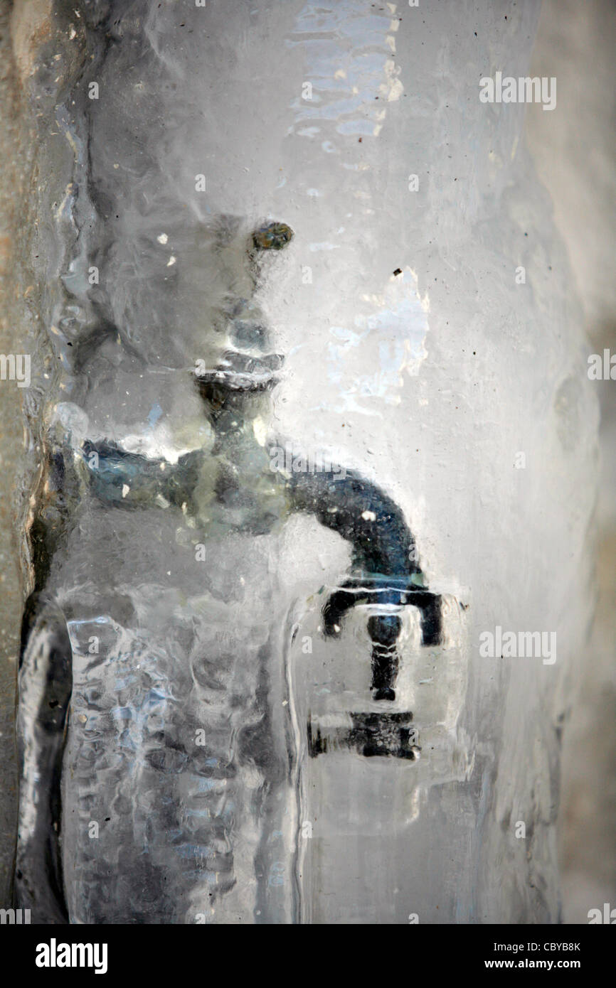 Frozen faucet hi-res stock photography and images - Alamy