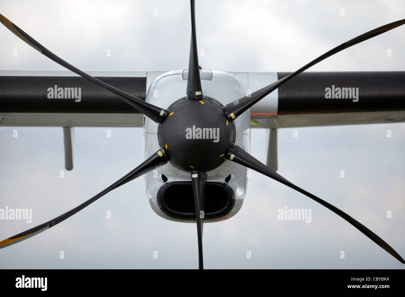 Plane propeller hi-res stock photography and images - Alamy