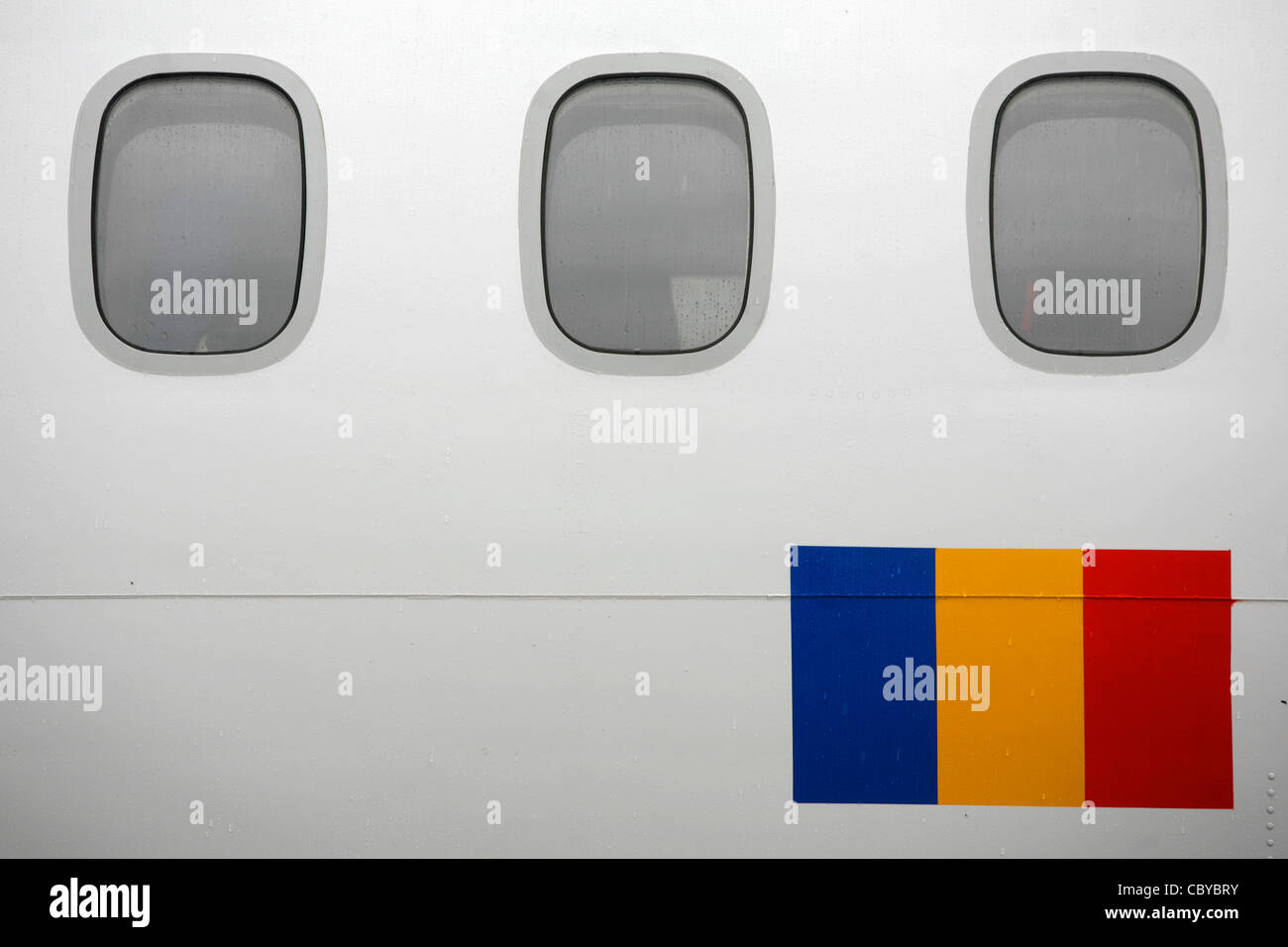 Airplane windows horizontal hi-res stock photography and images - Alamy