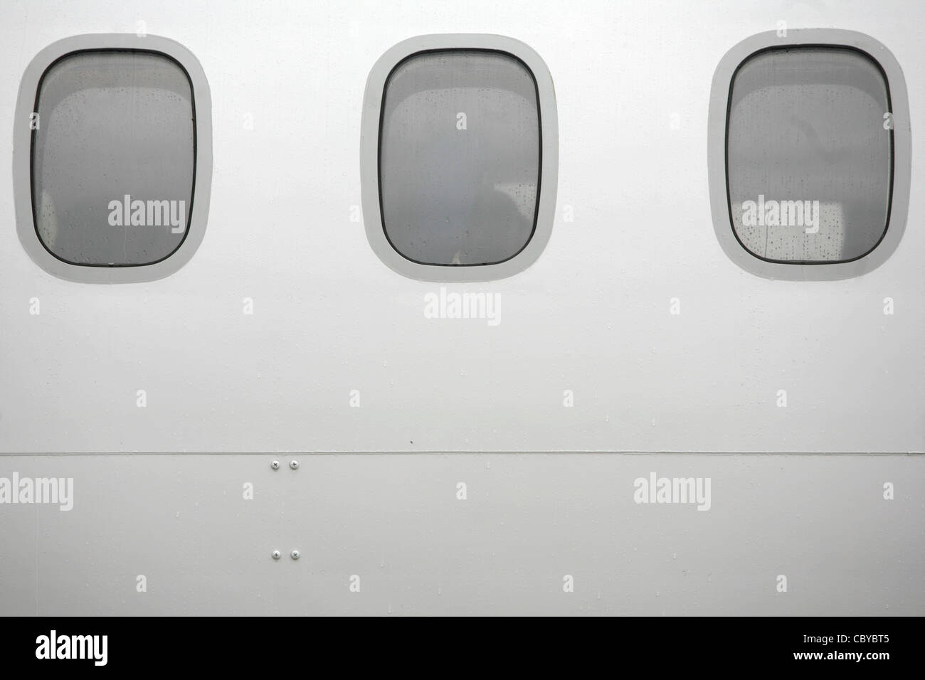 Plane windows hi-res stock photography and images - Alamy