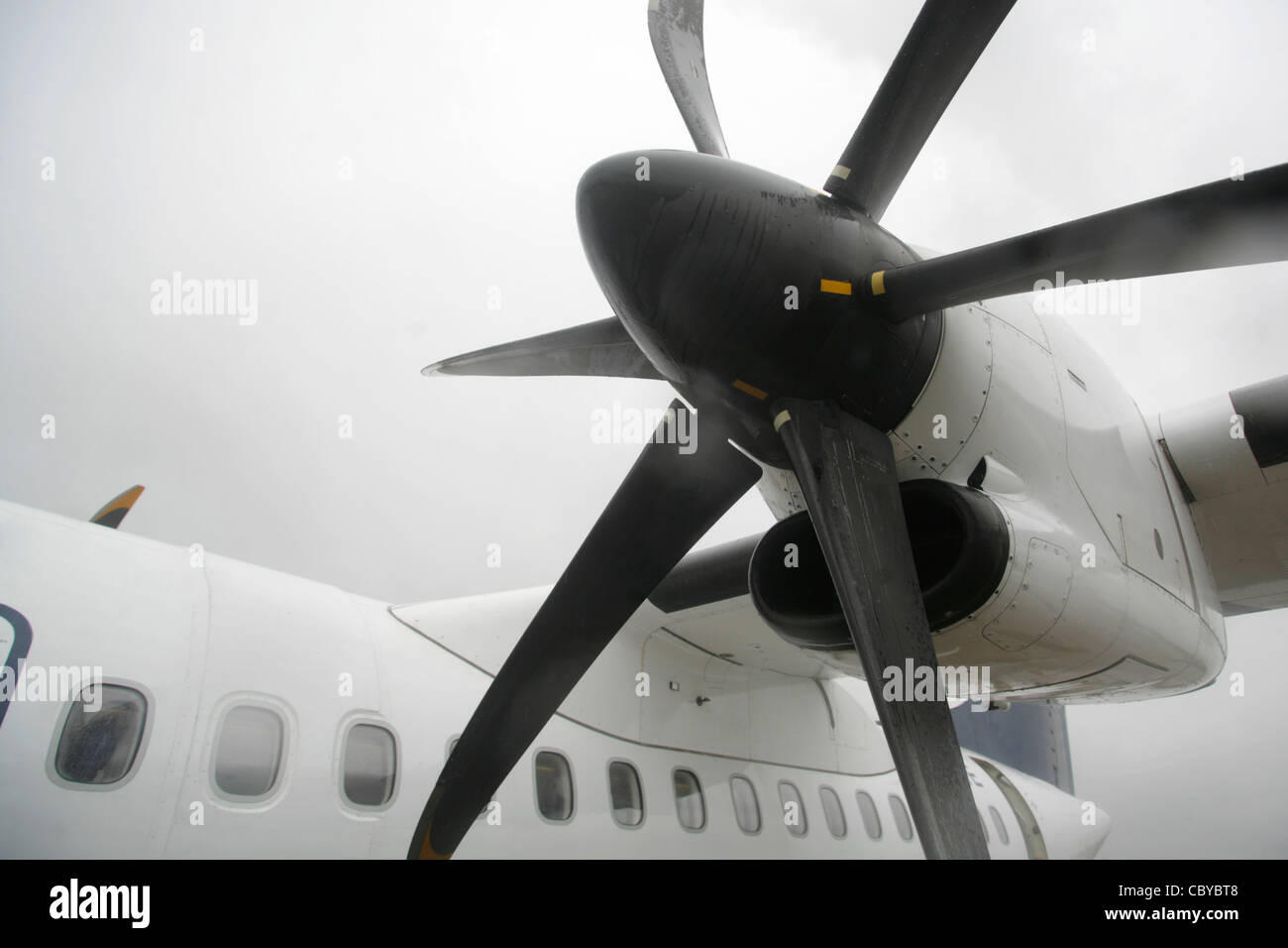 Airplane rotate hi-res stock photography and images - Alamy