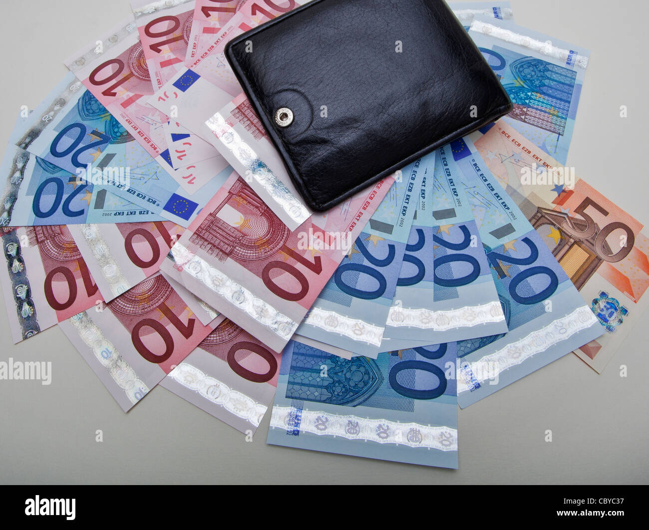 Wallet and Euro notes Stock Photo - Alamy