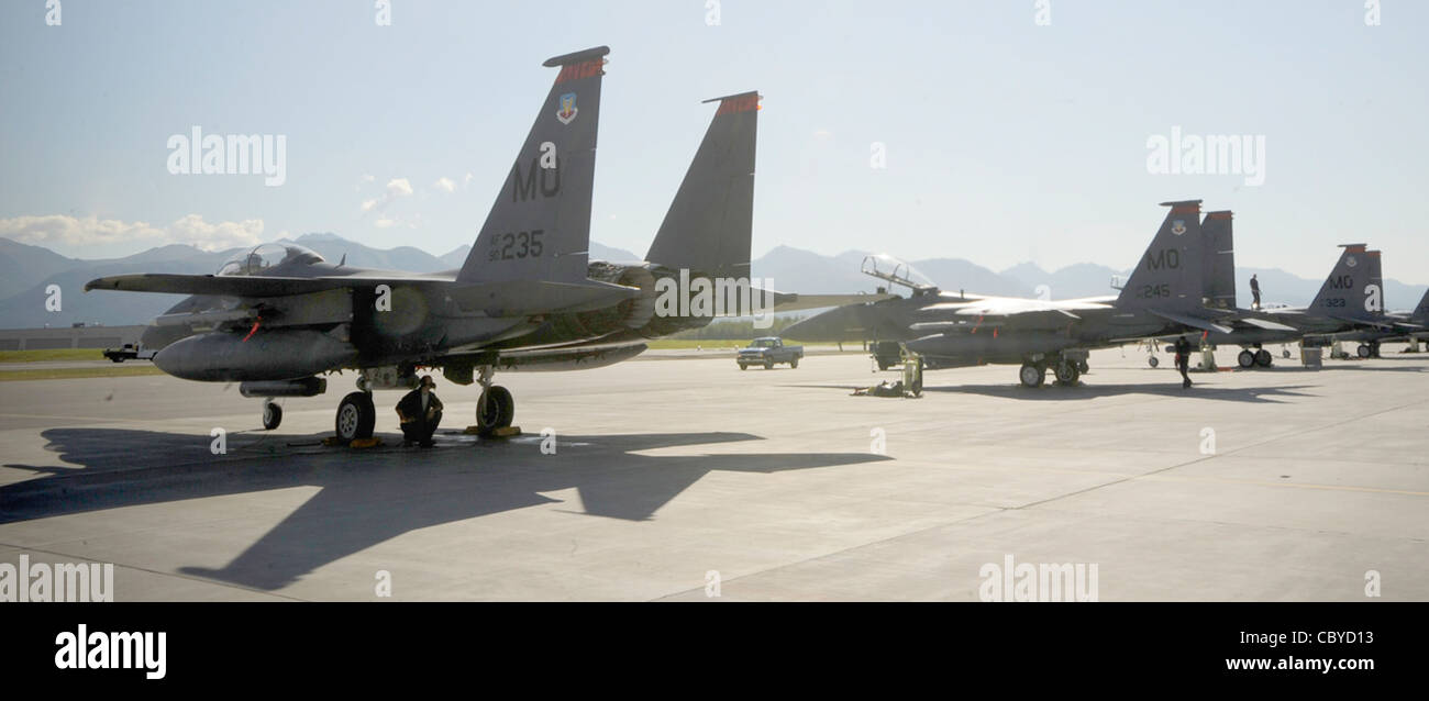 F15e strike eagle hi-res stock photography and images - Alamy