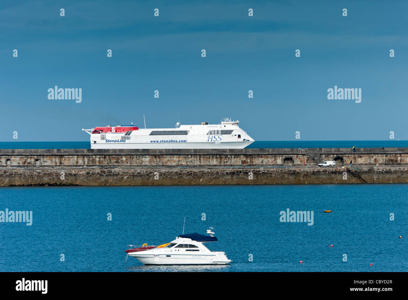 Holyhead ferry hi-res stock photography and images - Alamy