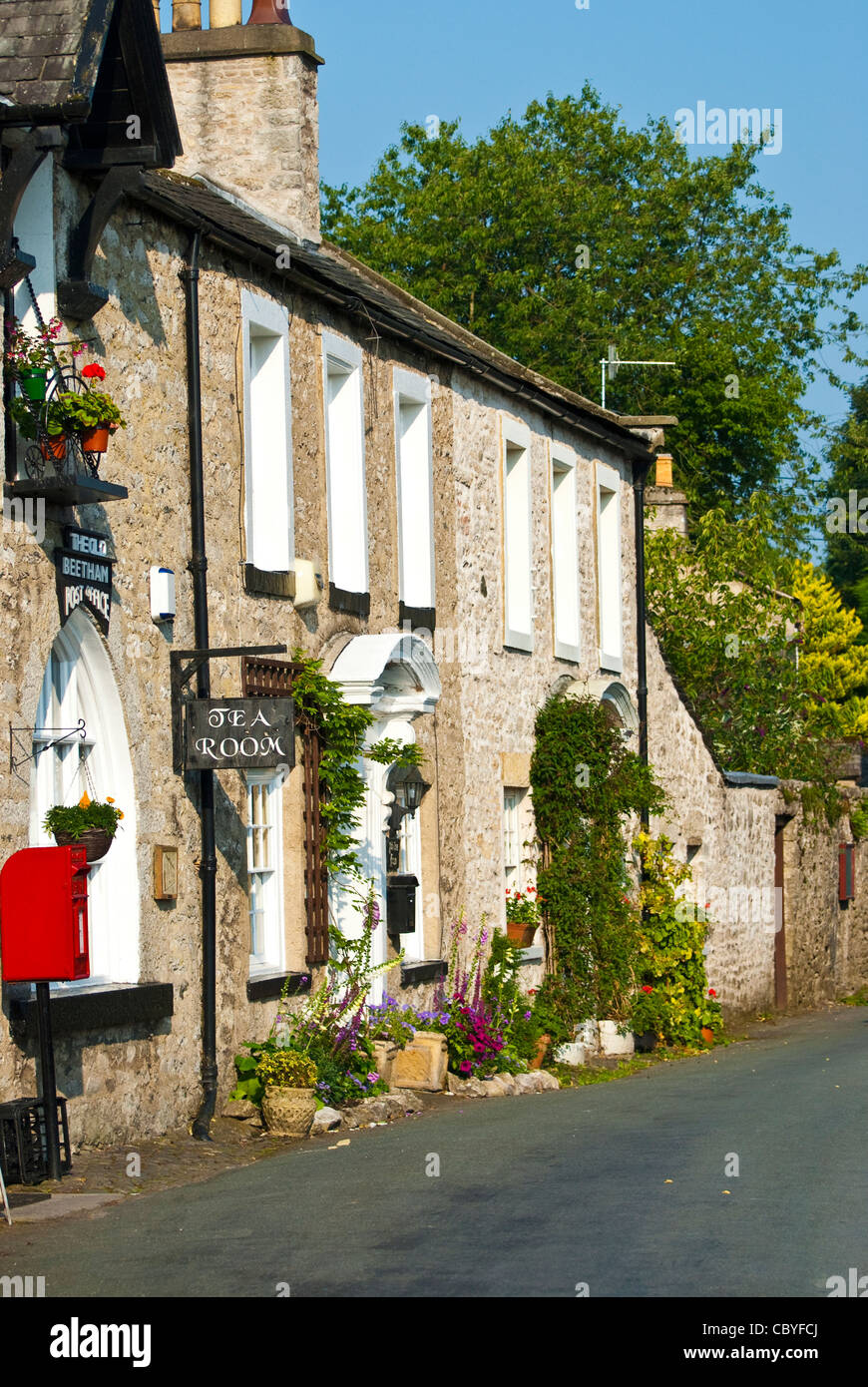 Beetham cumbria hi-res stock photography and images - Alamy