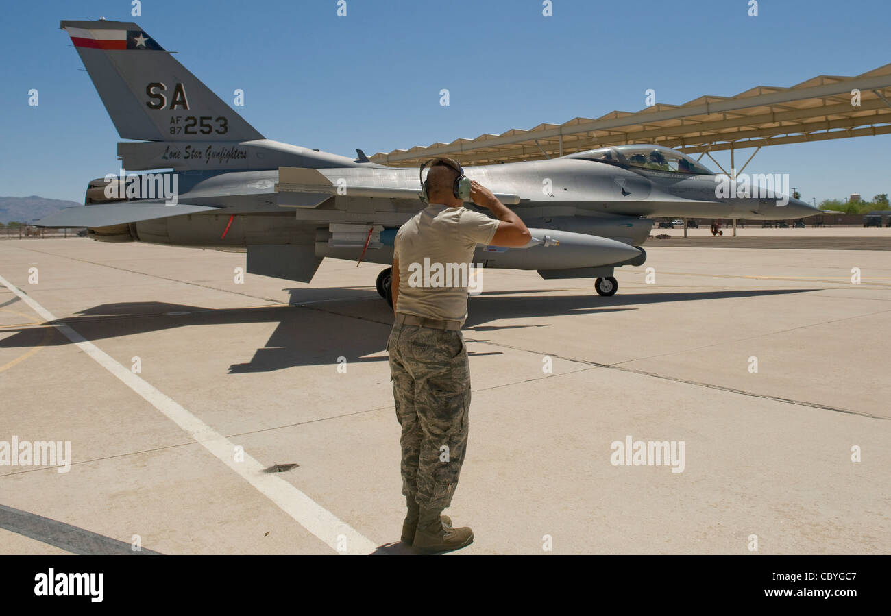 Senior airman jacob rocha hi-res stock photography and images - Alamy