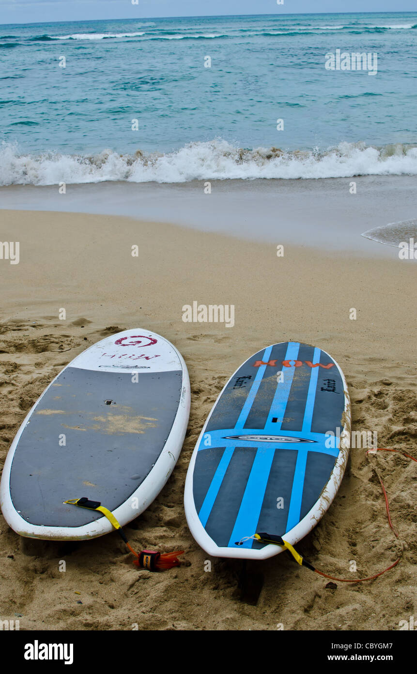Two surf boards on the beach of Waikiki Bay, Honolulu, Oahu, Hawaii ...