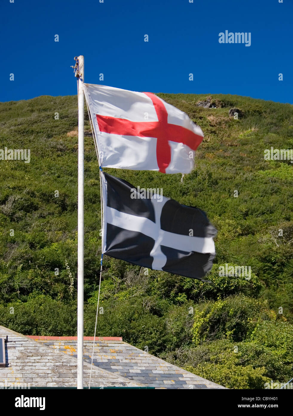 The English and Cornish Flags Stock Photo - Alamy