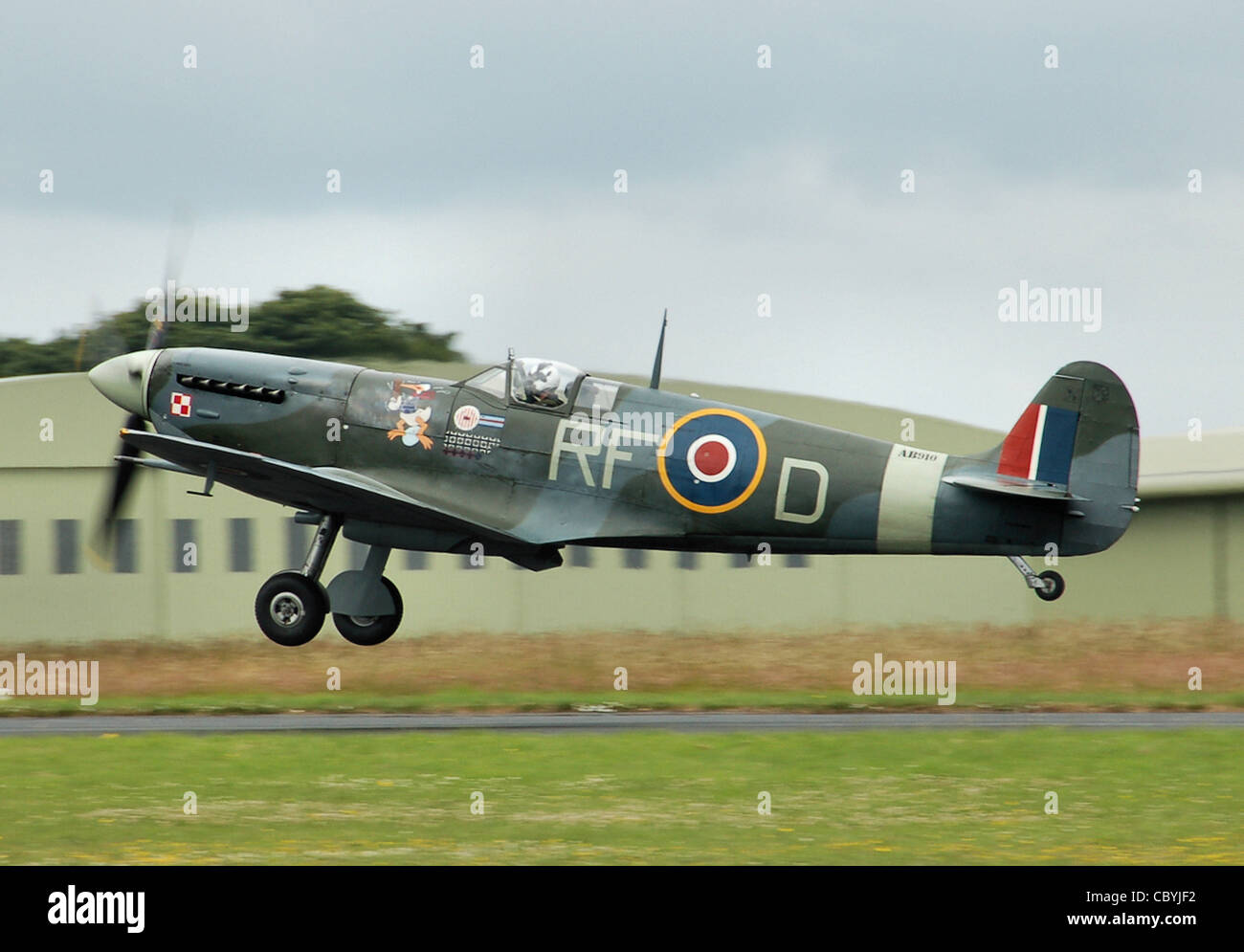 D Day Spitfire High Resolution Stock Photography and Images - Alamy