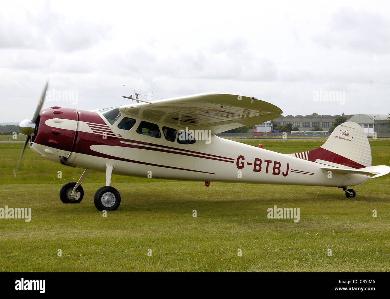 Cessna 195 Businessliner (G-BTBJ), built 1952, at a vintage aircraft ...