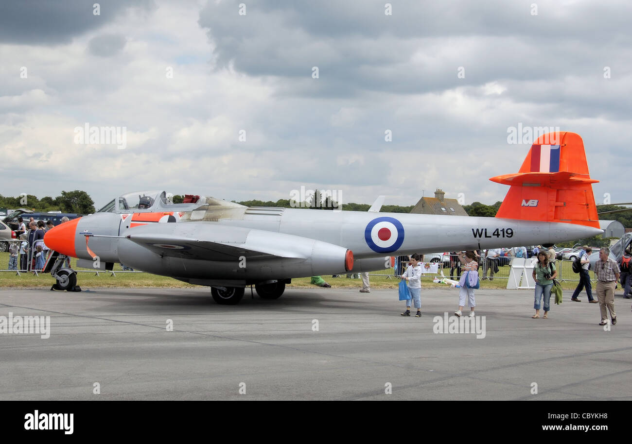 Gloster meteor wl419 model t7 modified hi-res stock photography and ...