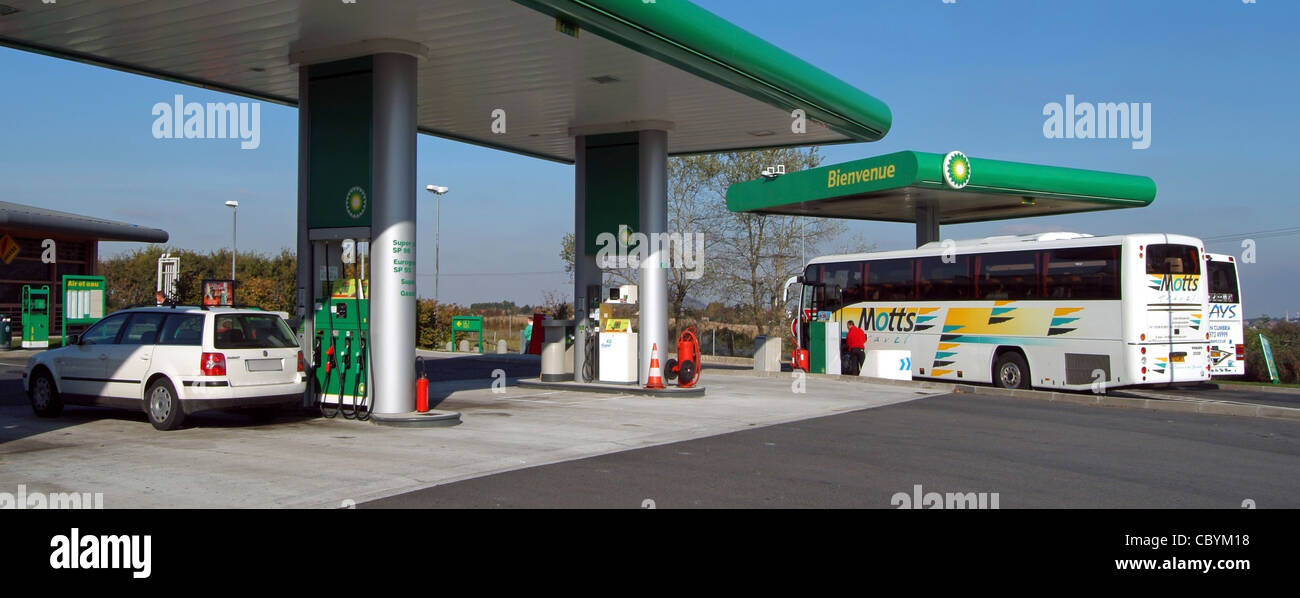 France service station motorway hi-res stock photography and images - Alamy