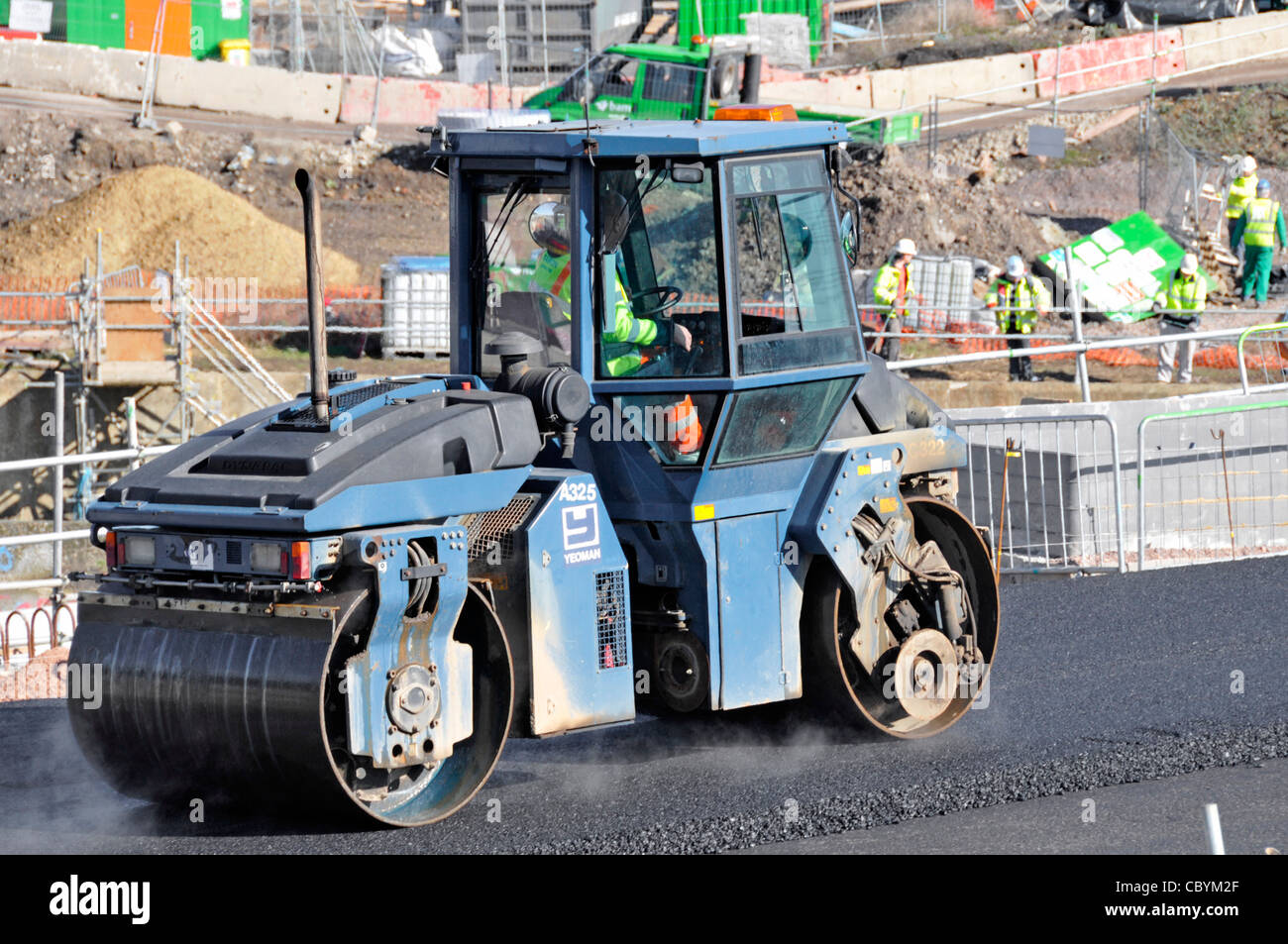 Hot tarmac hi-res stock photography and images - Alamy
