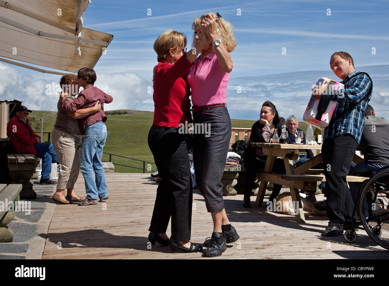LUNCH DANCE DURING A TRIP ORGANIZED BY THE MAISON BASTIDE, NASBINALS ...