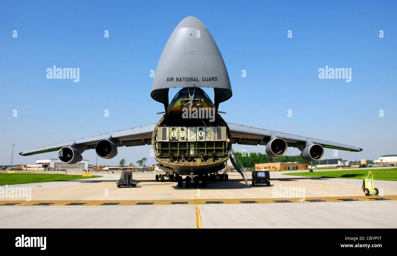 Hulman field hi-res stock photography and images - Alamy