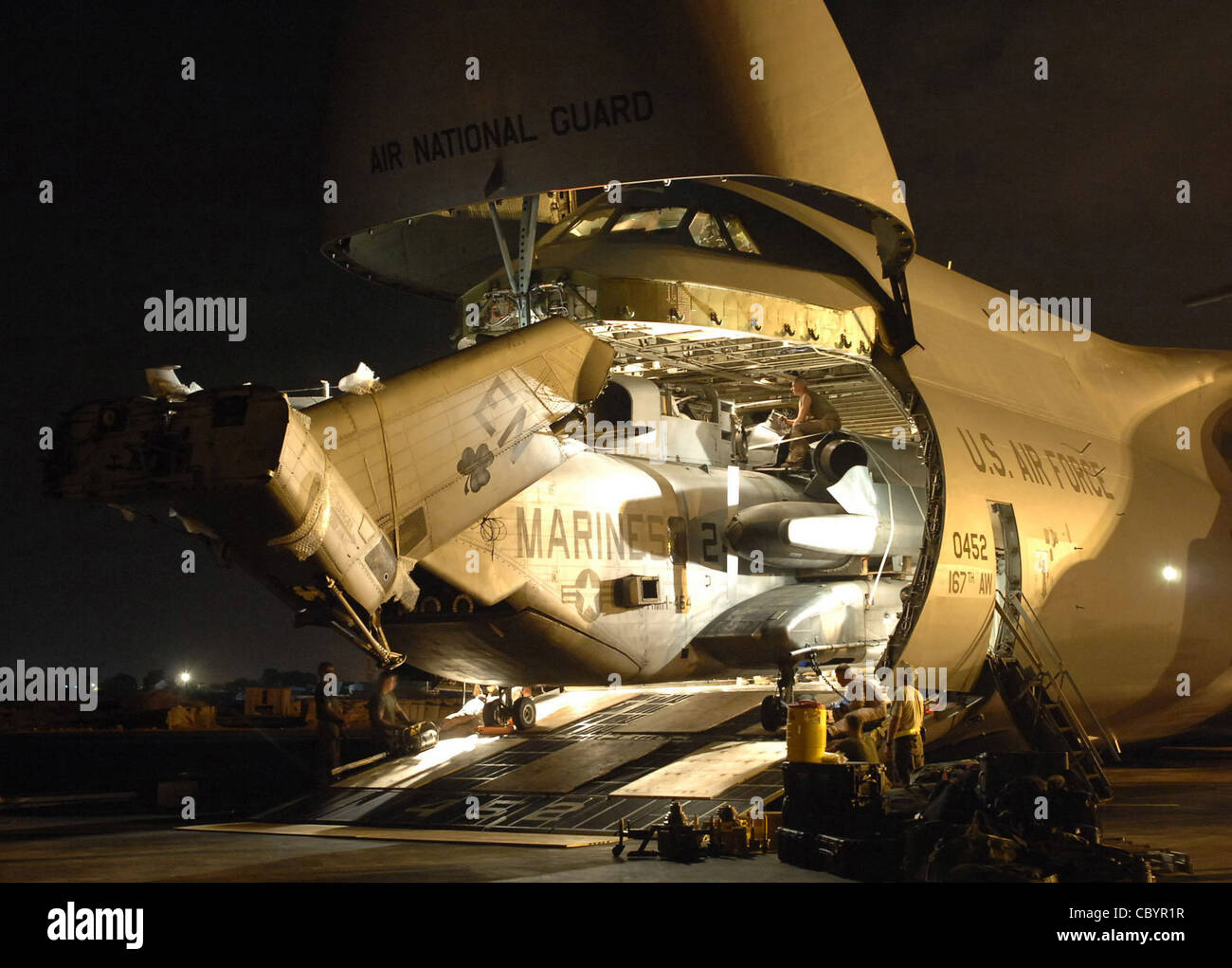 C5 Cargo Plane High Resolution Stock Photography and Images - Alamy