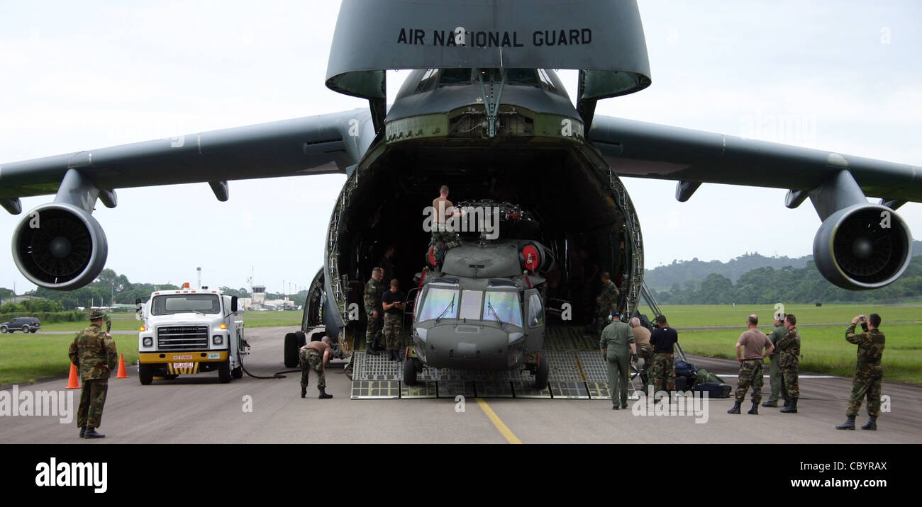 Humvee cargo hi-res stock photography and images - Alamy