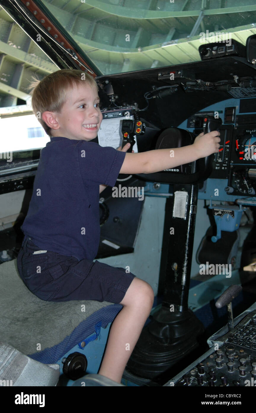 Ethan patterson hi-res stock photography and images - Alamy